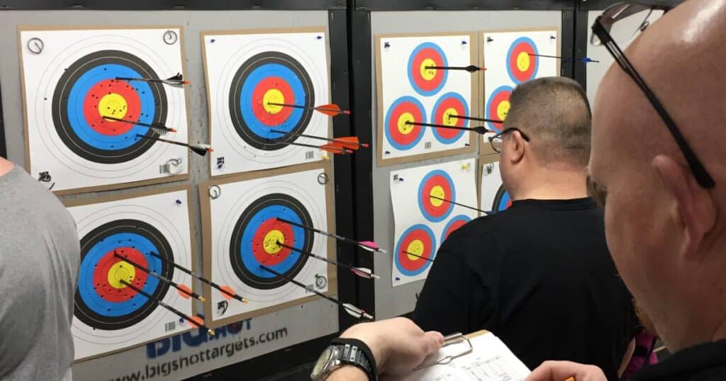 Essential 40cm Target Guide for Archery - Archery Compass